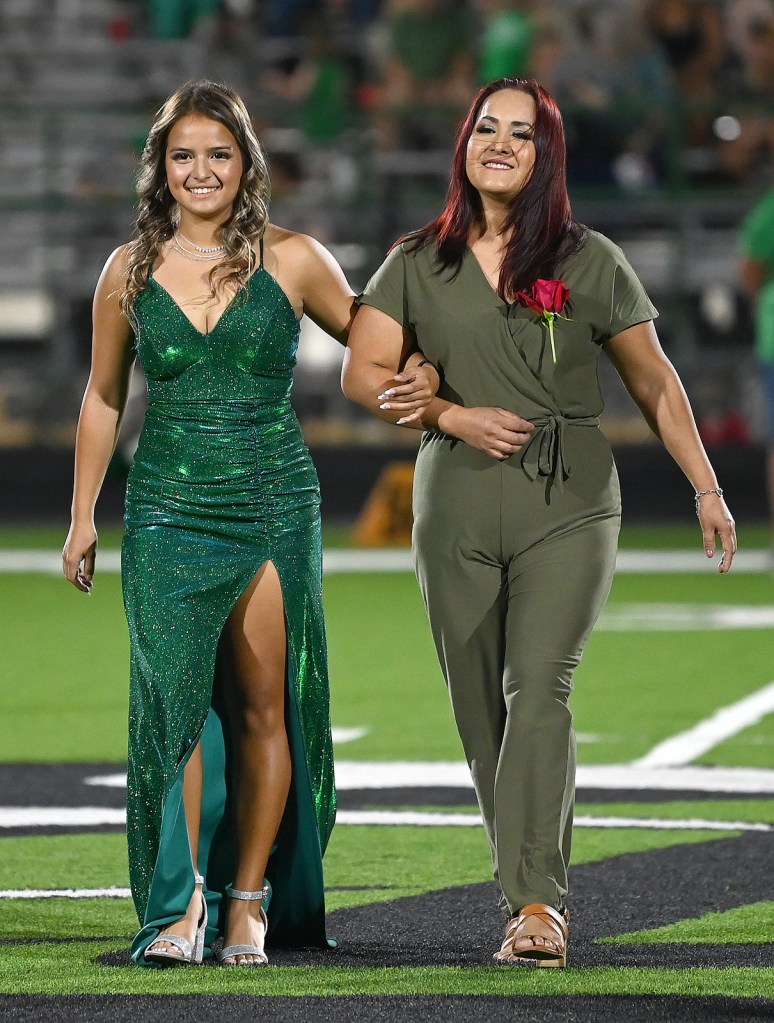 Celebrating School Spirit – Chisholm Country